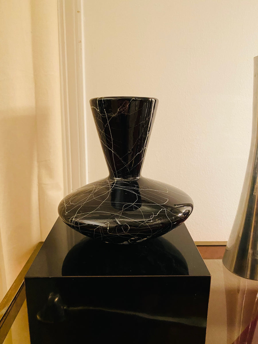 Black Ceramic Glazed Rocking Vase – The Thriftocrat